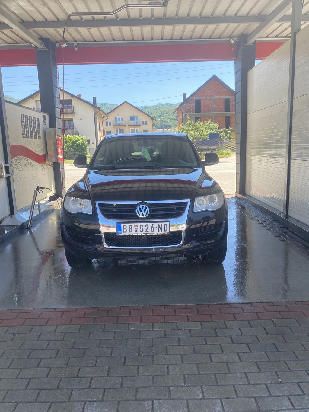 Auto u dobrom stanju redovno odrzavan i servisiran motor ne trosi gram