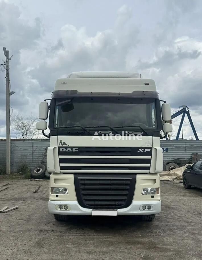 DAF XF 105 460 tegljač
