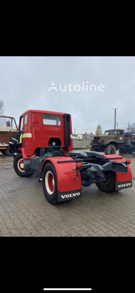 Volvo F88 tegljač