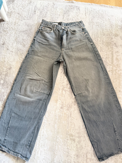Zara baggy farmerice