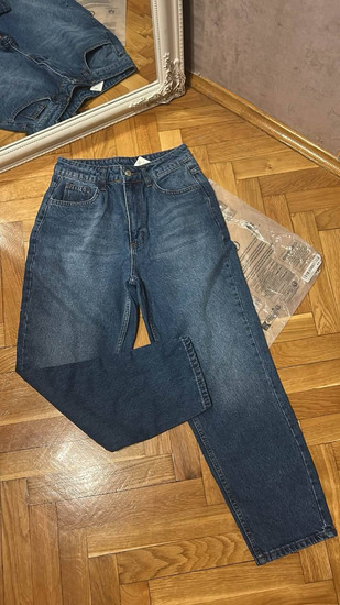 Nove farmerice boyfriend fit