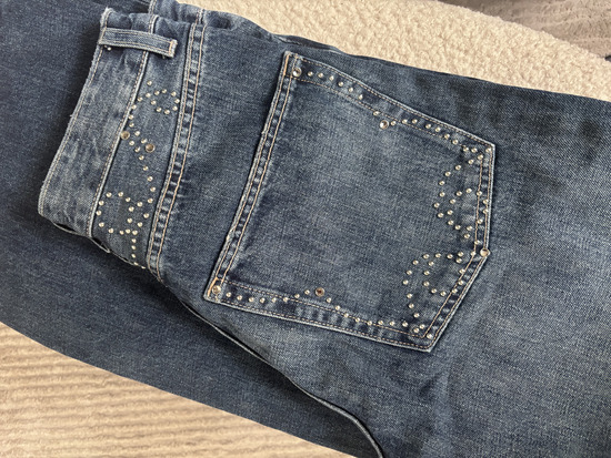 Zara barrel jeans sa nitnama