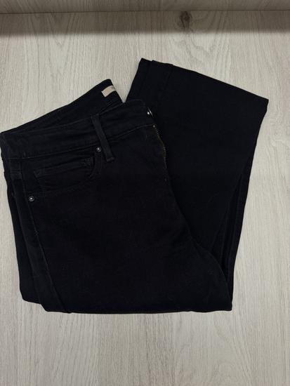 Levis farmerice
