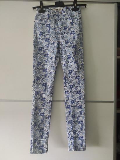 KOTON farmerice XS NOVE