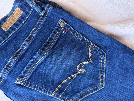 Original Tommy hilfiger farmerke ženske