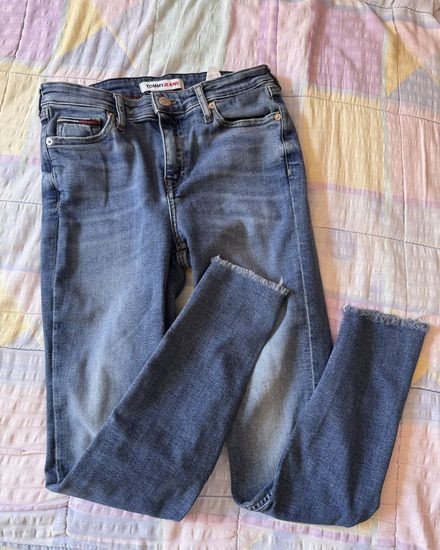 TOMMY HILFIGER farmerke