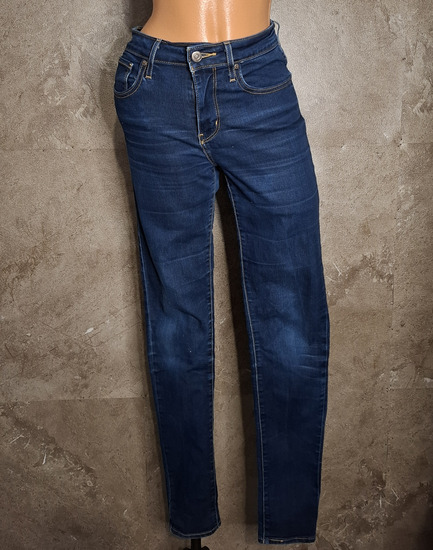 Levis farmerice 27