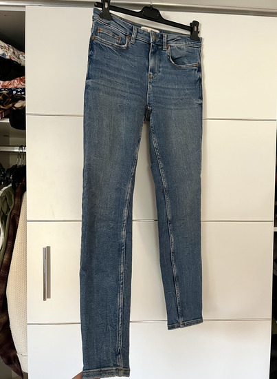Zara farmerke