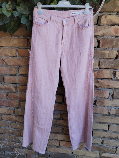 Bershka farmerke vel M