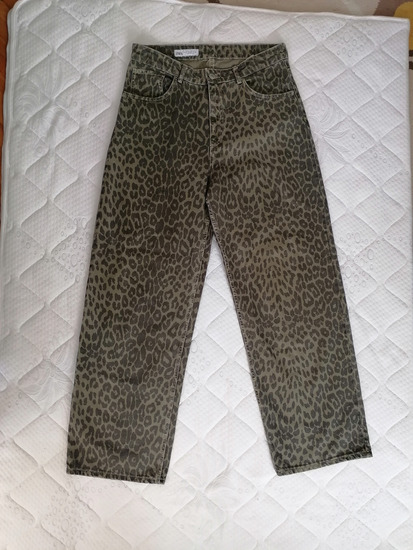 ZARA siroke pantalone - vel 40