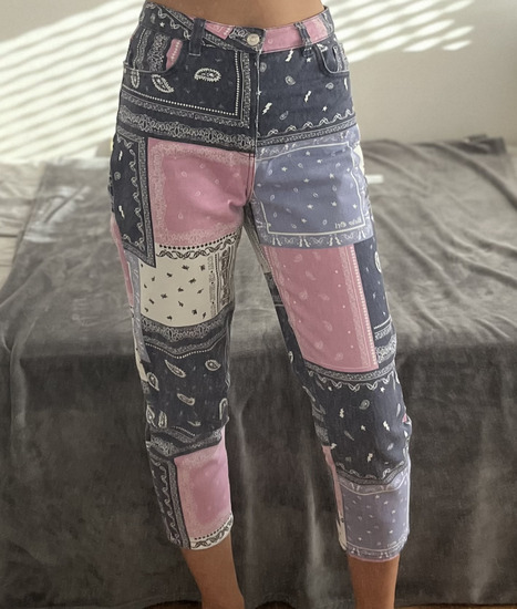 Bershka farmerke - 38