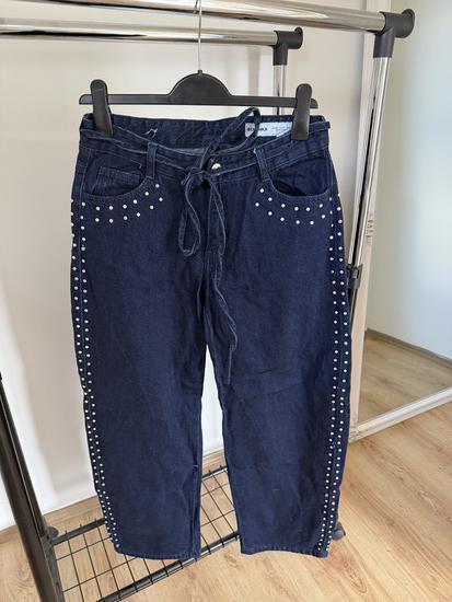 Bershka farmerke, 36 SNIZENJE 1000