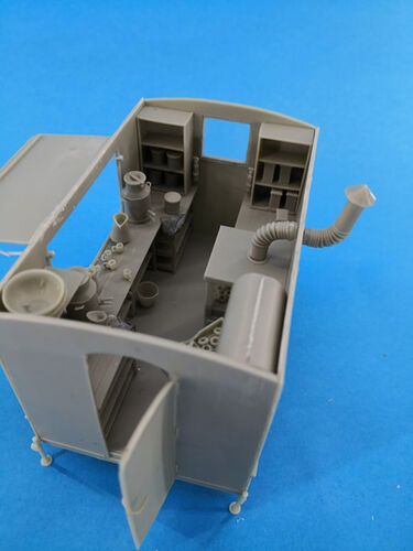 NEW! Resicast 351286 British WWII NAAFI /YMCA Caravan - Interior Set