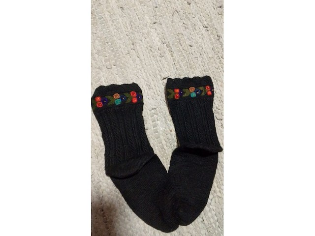 Tradicionalne srpske vunene čarape