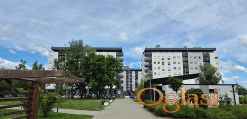 Odlično garažno mesto na prodaju na Novom Naselju