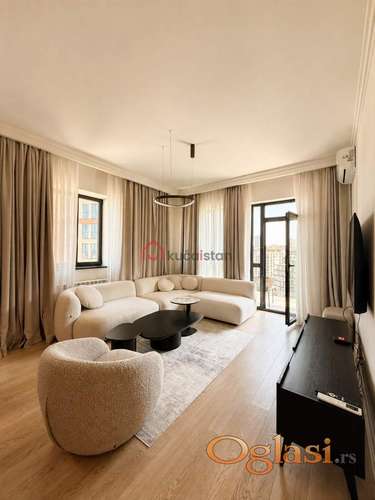 New! BW Libera. 3 Beds Apt. Parking.