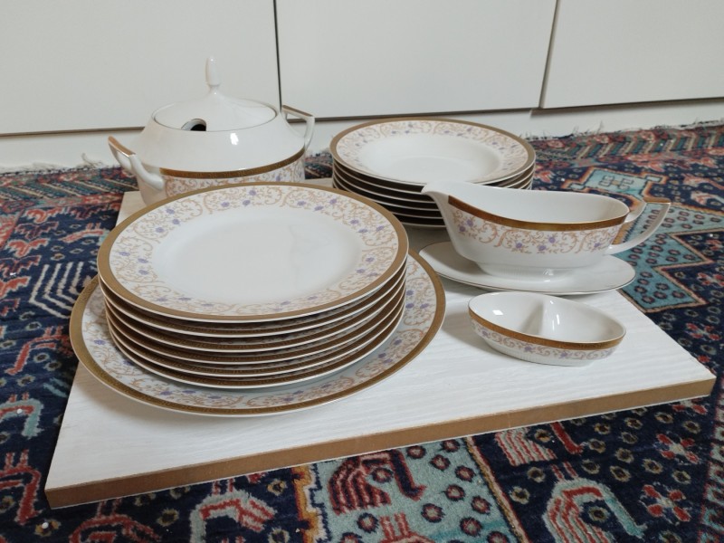 Pirken Hammer porcelanski sa pozlatom servis za 6
