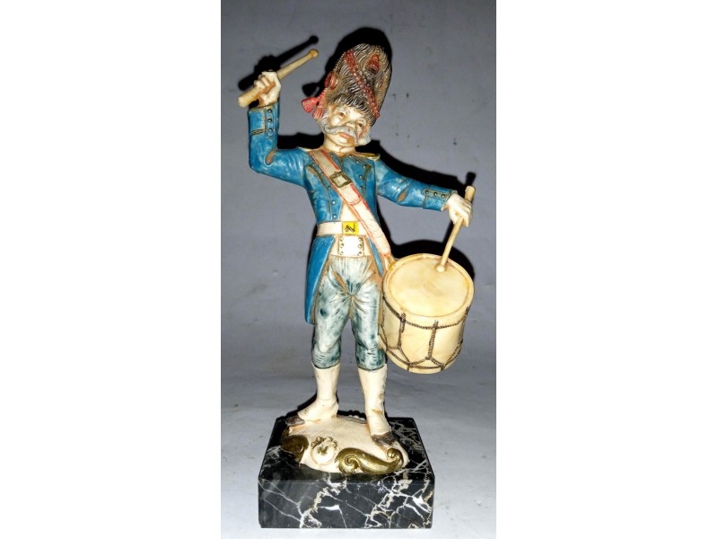 FIGURA - TVRDA PLASTIKA, SIMONETI 20cm