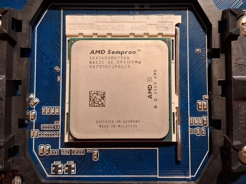 AMD Sempron 140 2.7GHz AM3 (Otključavanje u X2 - Retro)