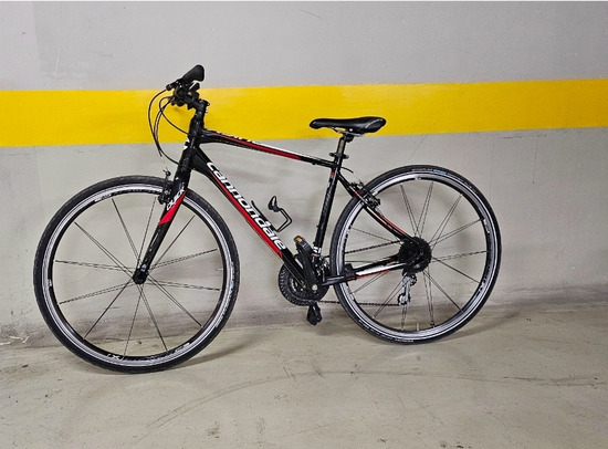 Cannondale Quick 4 hybrid bicikl, polovan