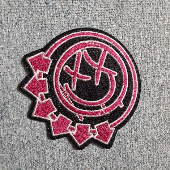 Blink 182 prisivac novo