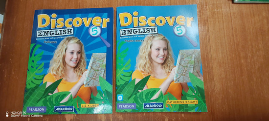 NOV komplet Discover English 5