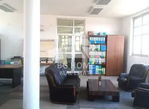 Izdavanje Zgrada - Beograd, Palilula: Krnjača - Kotež - Ovča