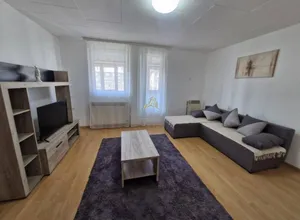 Izdavanje Stan - Ćuprija