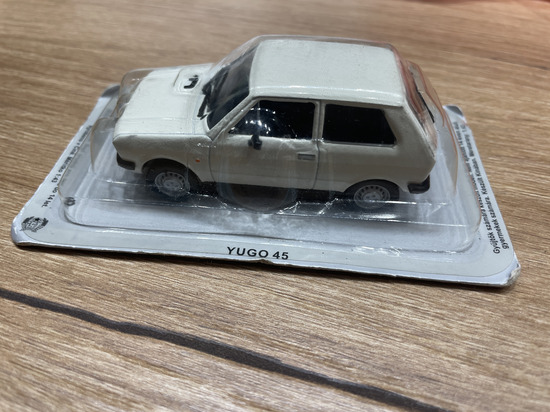 Kolekcionarska maketa YUGO 45