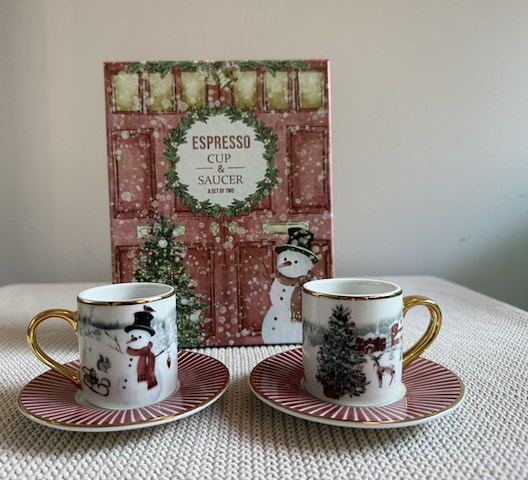 H&M HOME božićni set 2 espresso šoljice + tacne