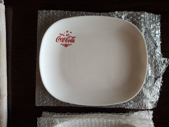 Ovalni tanjir Coca Cola novo