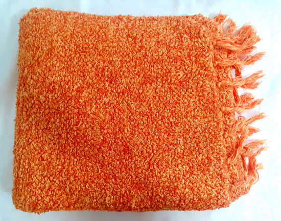 Dve prostirke za fotelju ili pod, 65 x 140 cm