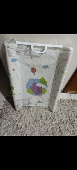 Podloga za presvlacenje bebe Novo