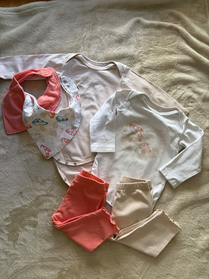 Beba kids dva kompleta vel 68