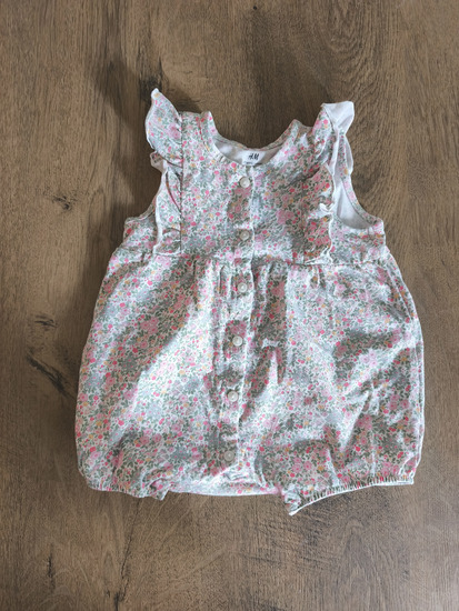 H&M romperic 62