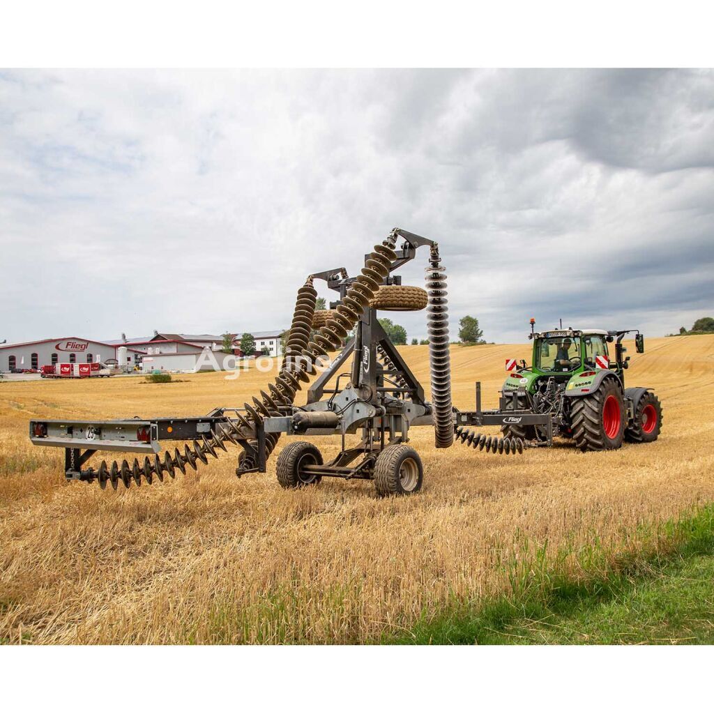 Nova Fliegl KSE 680 tanjirača