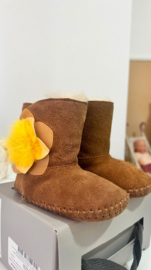 Ugg 19vel