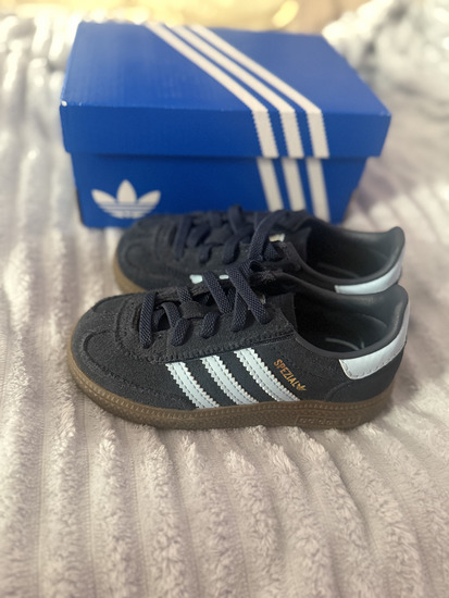 Adidas Spezial original nove decije REZERVISANE