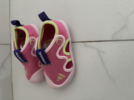 Adidas sandale