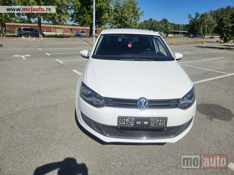 VW Polo Na ime kupca