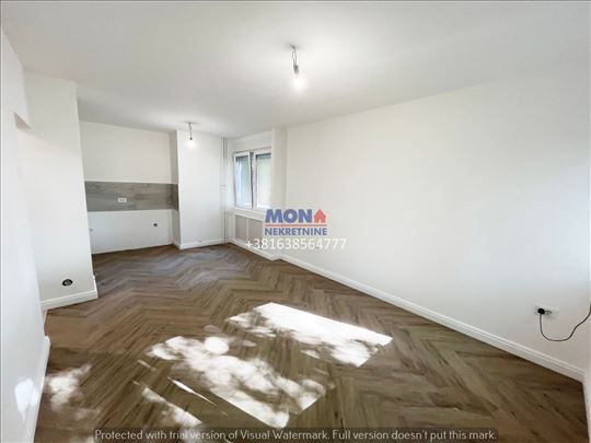 Hotel Jugoslavija, 2.5, 60m2 renoviran, nekorišćen