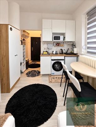Garsonjera 15m2, Stari grad, kredit za mlade