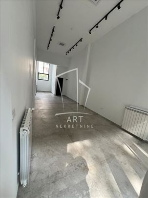 Lokal na atraktivnoj lokaciji ID#210641