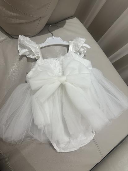 NOVA sa etiketom svečana haljinica za bebe