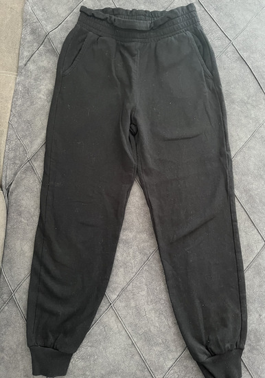 Trenerka za devojcice 9 god. 134cm
