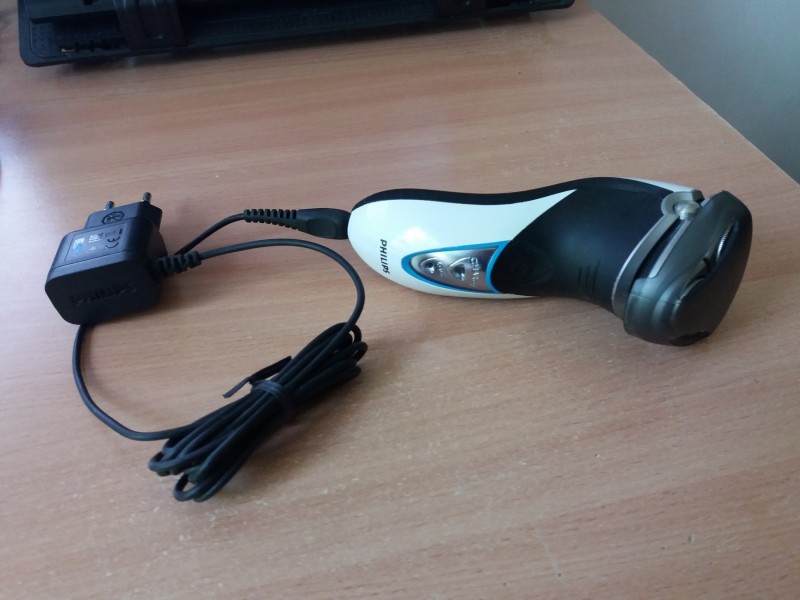 Philips HQ8253 Speed-XL Special Edition