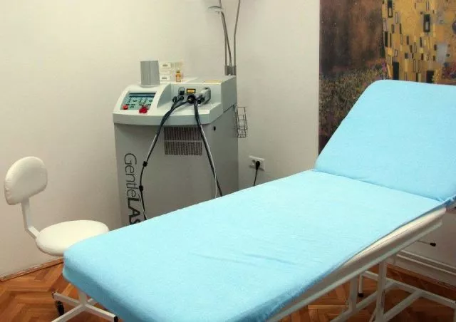 RADIOTALASNO UKLANJANJE KSANTELAZME