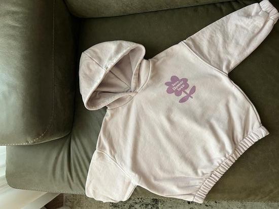 ZARA duks cvet