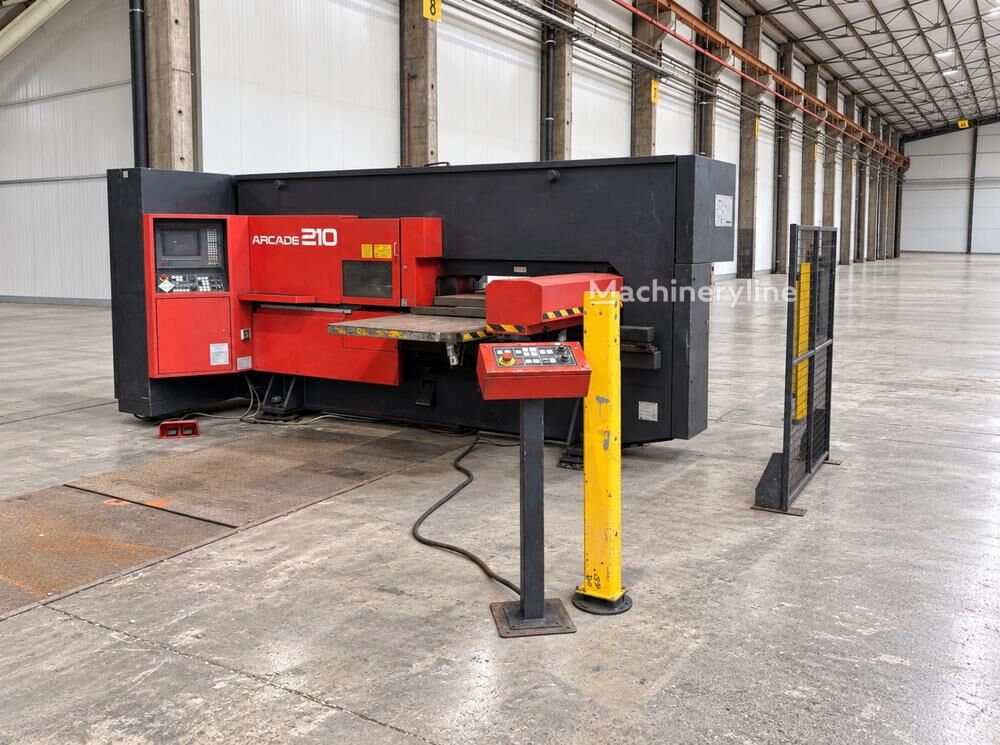 Prodaje se Amada Arcade 210 CNC koordinatno probojna presu na aukciji