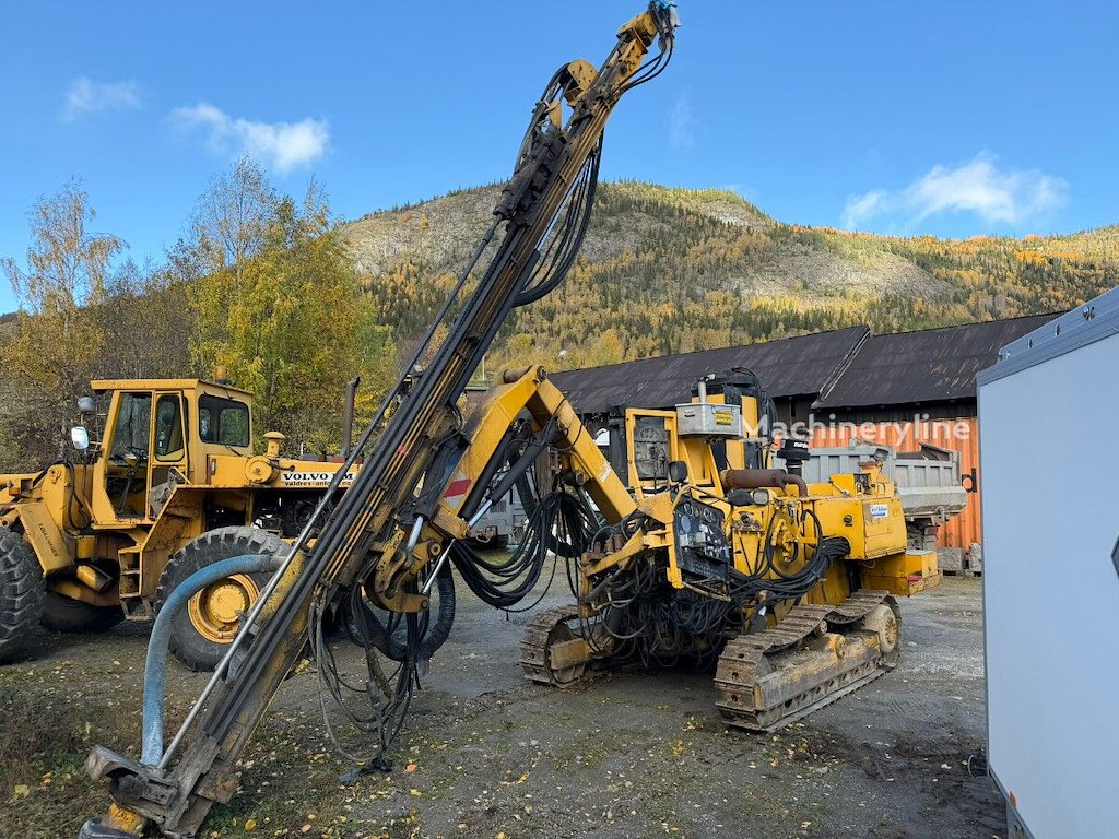 Prodaje se Atlas Copco ROC 722 HC borerigg bušaće postrojenje na aukciji